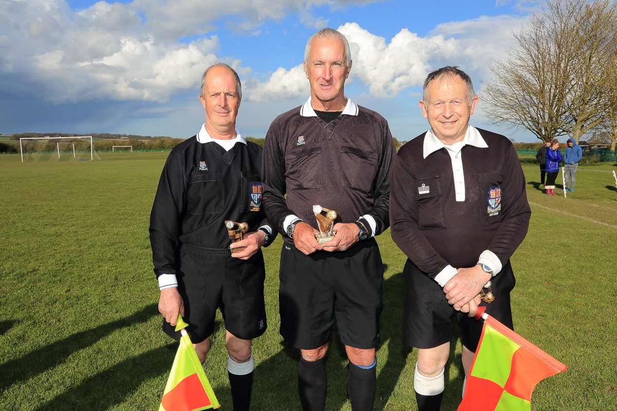 Mermaid win the Don Bemrose Trophy - The Wolds Weekly Newspaper