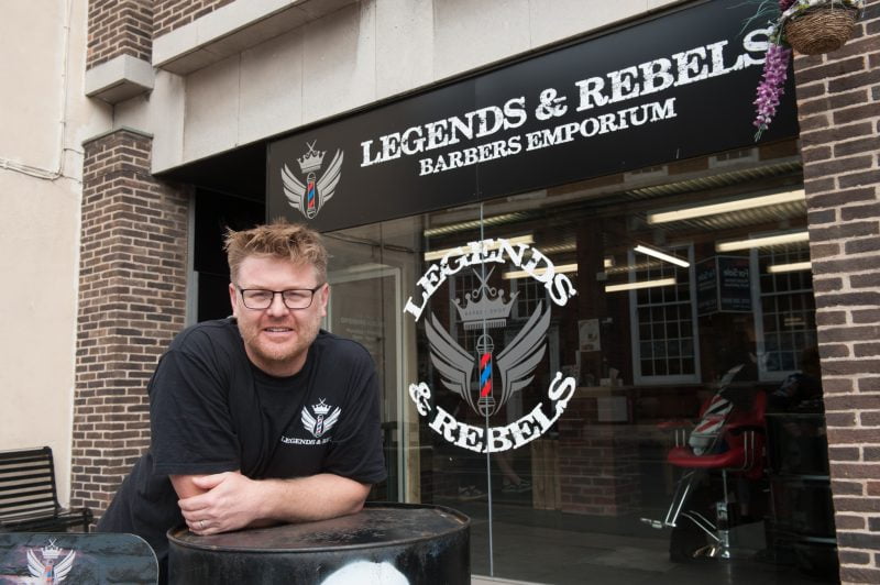 Trim and a tipple: Barber shop applies for alcohol licence - The Wolds ...