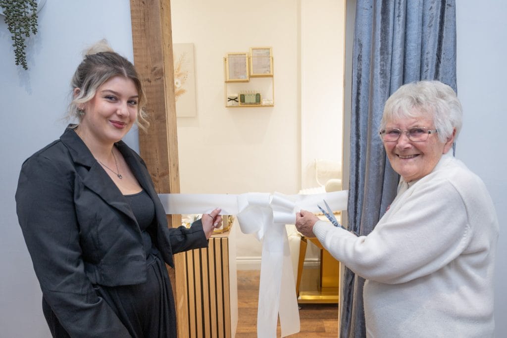 Emily, 18, opens her own beauty salon at Mirabella in Driffield - The ...